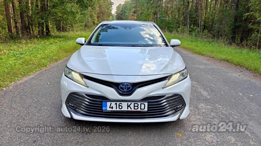 Белый Тойота Камри 2020 в Тарту, объемом двигателя 2.50 л и пробегом 128 тыс. км за 22190 €, фото 4 на AUTOMOTO.COM.LV