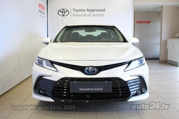 Balts Toyota Camry 2021 Tallina, ar dzinēja tilpumu 2.50 L un nobraukumu 188 tūkst. km par 18490 €, foto 5 vietnē AUTOMOTO.COM.LV