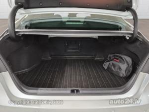 Balts Toyota Camry 2021 Tallina, ar dzinēja tilpumu 2.50 L un nobraukumu 70 tūkst. km par 29990 €, foto 11 vietnē AUTOMOTO.COM.LV