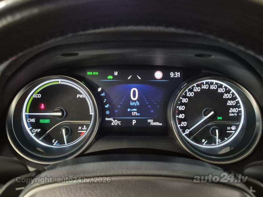 Balts Toyota Camry 2021 Tallina, ar dzinēja tilpumu 2.50 L un nobraukumu 70 tūkst. km par 29990 €, foto 14 vietnē AUTOMOTO.COM.LV