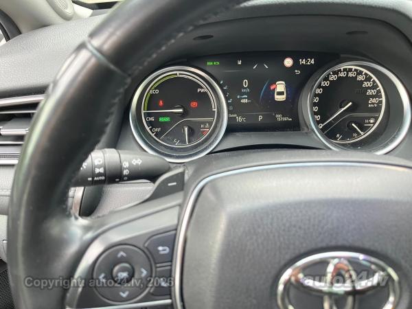 Balts Toyota Camry 2021 Tallina, ar dzinēja tilpumu 2.50 L un nobraukumu 158 tūkst. km par 23900 €, foto 7 vietnē AUTOMOTO.COM.LV