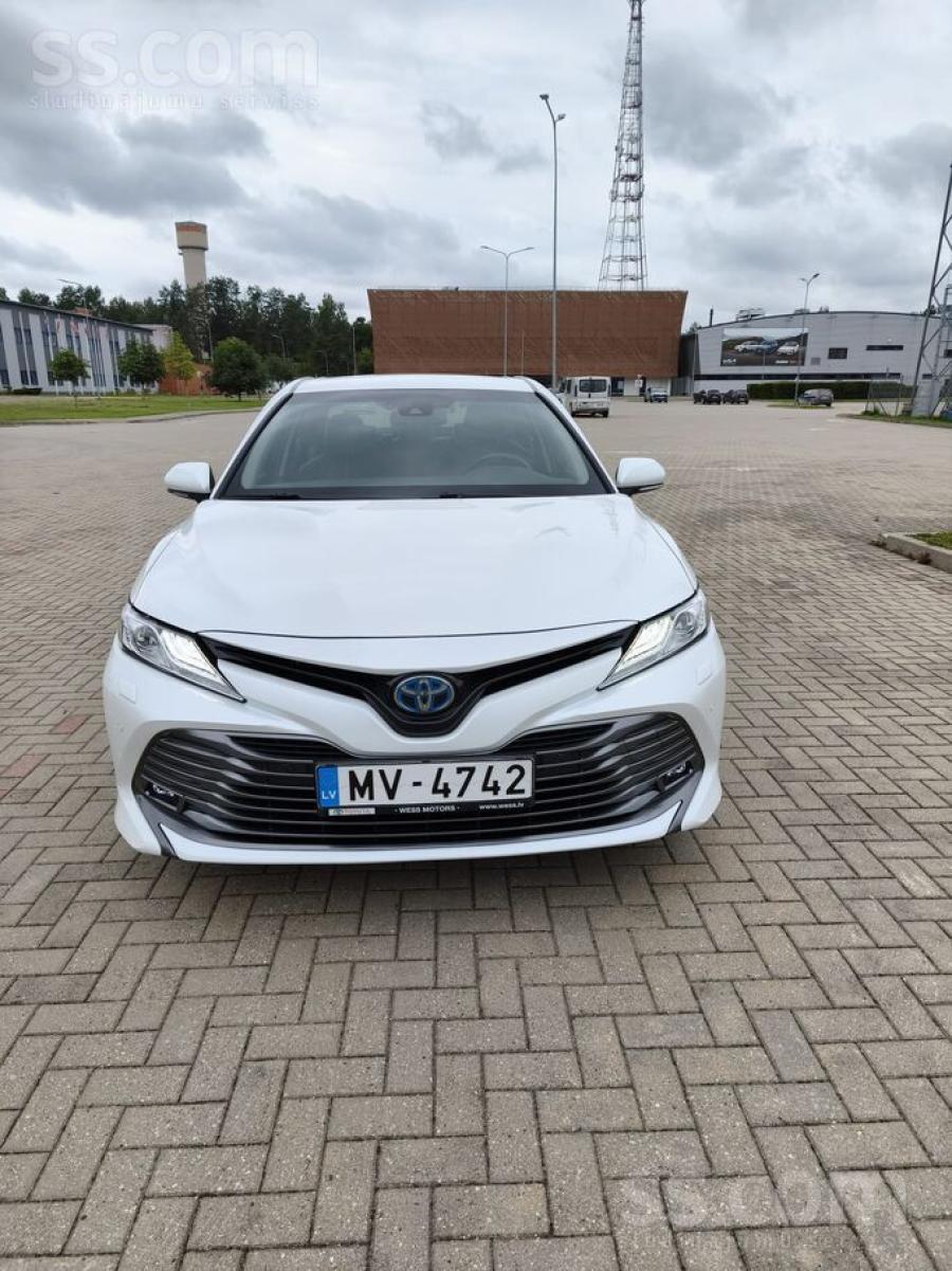 Balts Toyota Camry 2021 Rīga, ar dzinēja tilpumu 2.50 L un nobraukumu 124 tūkst. km par 24500 €, foto 7 vietnē AUTOMOTO.COM.LV