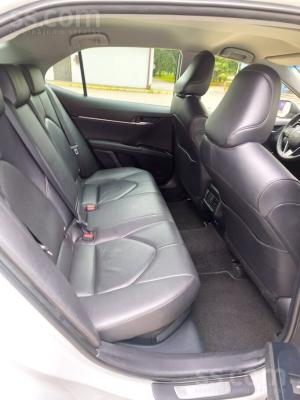 Balts Toyota Camry 2021 Rīga, ar dzinēja tilpumu 2.50 L un nobraukumu 124 tūkst. km par 24500 €, foto 16 vietnē AUTOMOTO.COM.LV