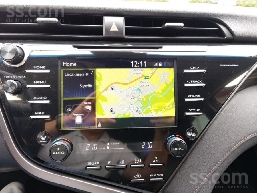 Balts Toyota Camry 2021 Rīga, ar dzinēja tilpumu 2.50 L un nobraukumu 124 tūkst. km par 24500 €, foto 25 vietnē AUTOMOTO.COM.LV