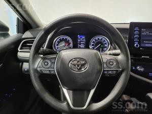 Balts Toyota Camry 2022 Ventspils, ar dzinēja tilpumu 2.50 L un nobraukumu 19 tūkst. km par 20100 €, foto 11 vietnē AUTOMOTO.COM.LV