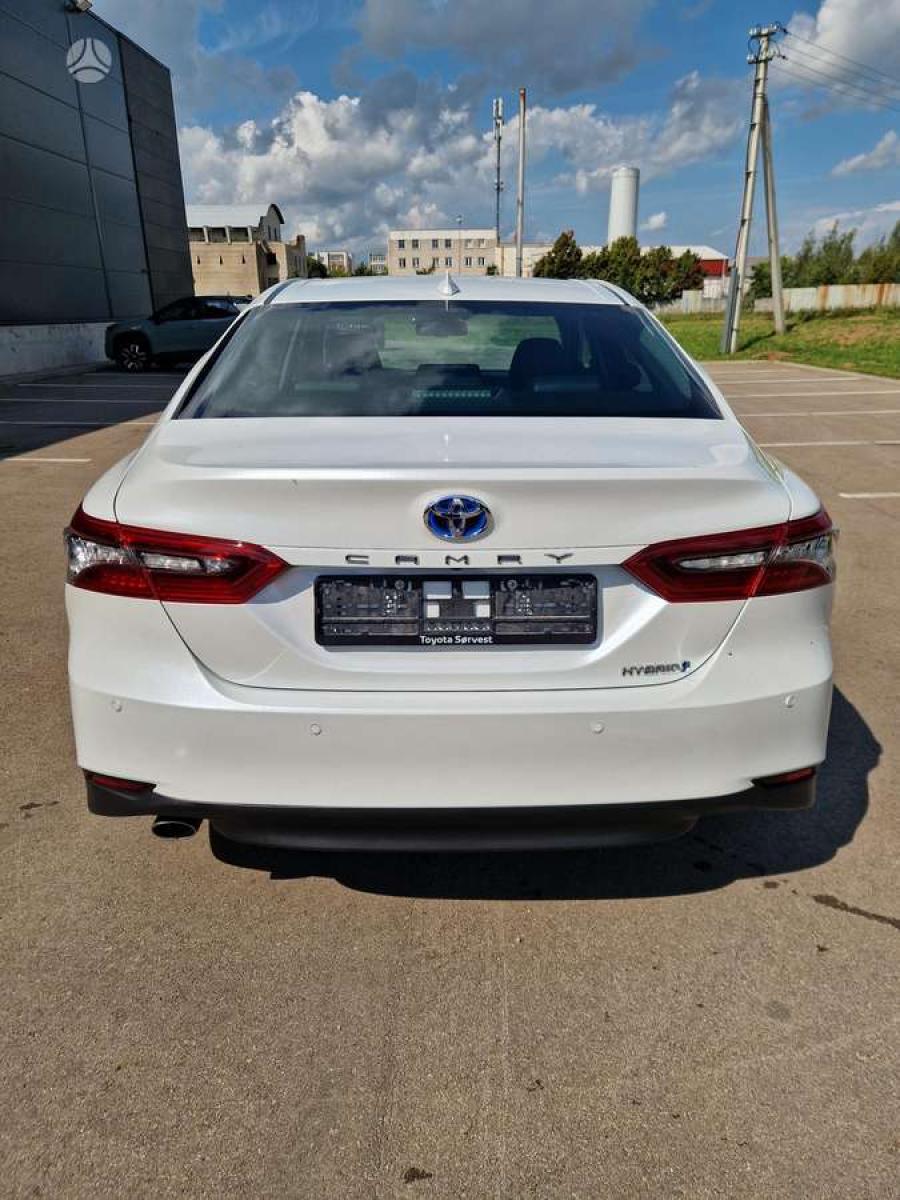 Balts Toyota Camry 2022 Telšiai, ar dzinēja tilpumu 2.49 L un nobraukumu 233 tūkst. km par 18900 €, foto 9 vietnē AUTOMOTO.COM.LV