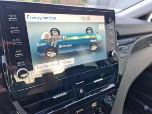 Balts Toyota Camry 2022 Telšiai, ar dzinēja tilpumu 2.49 L un nobraukumu 233 tūkst. km par 18900 €, foto 35 vietnē AUTOMOTO.COM.LV