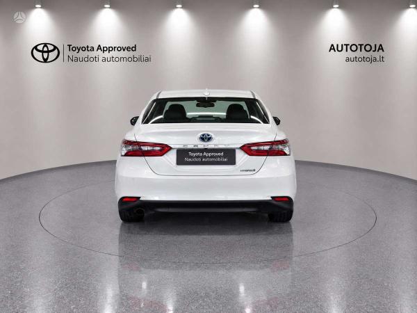 Balts Toyota Camry 2022 Kauņa, ar dzinēja tilpumu 2.49 L un nobraukumu 151 tūkst. km par 22900 €, foto 5 vietnē AUTOMOTO.COM.LV