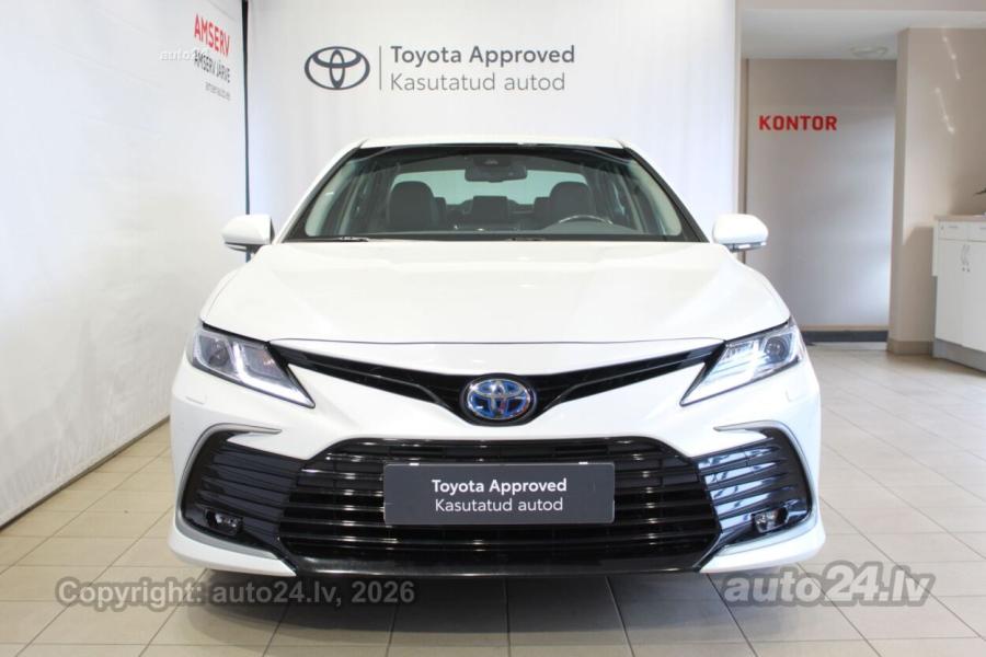 Balts Toyota Camry 2023 Viljandi, ar dzinēja tilpumu 2.50 L un nobraukumu 141 tūkst. km par 23890 €, foto 3 vietnē AUTOMOTO.COM.LV