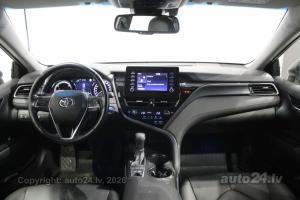 Balts Toyota Camry 2023 Tallina, ar dzinēja tilpumu 2.50 L un nobraukumu 145 tūkst. km par 23490 €, foto 8 vietnē AUTOMOTO.COM.LV