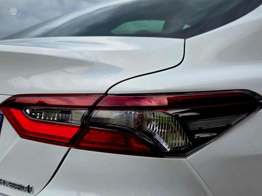 Balts Toyota Camry 2023 Klaipėda, ar dzinēja tilpumu 2.49 L un nobraukumu 178 tūkst. km par 16400 €, foto 15 vietnē AUTOMOTO.COM.LV