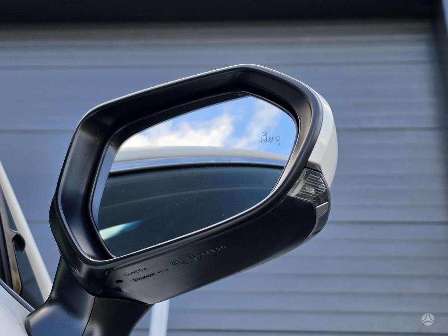 Balts Toyota Camry 2025 Kauņa, ar dzinēja tilpumu 2.49 L un nobraukumu 11 tūkst. km par 20900 €, foto 15 vietnē AUTOMOTO.COM.LV