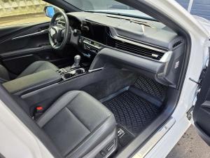 Balts Toyota Camry 2025 Kauņa, ar dzinēja tilpumu 2.49 L un nobraukumu 11 tūkst. km par 20900 €, foto 28 vietnē AUTOMOTO.COM.LV