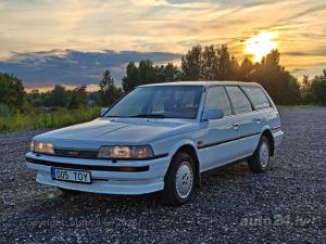 White Toyota Camry 1989 in Tallinn, with an engine capacity of 2.00 L and mileage of 143 thousand km for 3600 €, photo 1 on AUTOMOTO.COM.LV