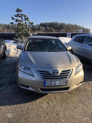 Dzeltens Toyota Camry 2008 Viļņa, ar dzinēja tilpumu 2.36 L un nobraukumu 257 tūkst. km par 2499 €, foto 6 vietnē AUTOMOTO.COM.LV
