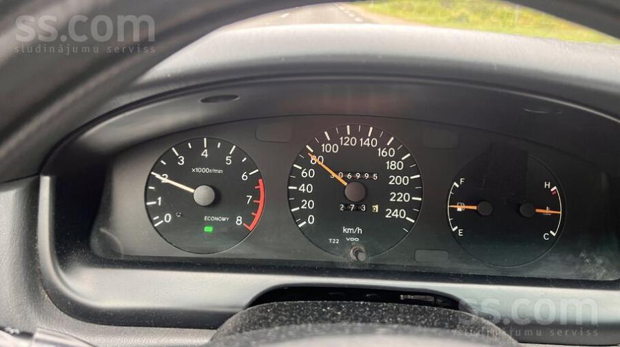Синий Тойота Carina E 1994 в Юрмала, объемом двигателя 1.60 л и пробегом 307 тыс. км за 2000 €, фото 8 на AUTOMOTO.COM.LV