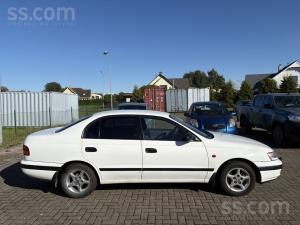Balts Toyota Carina 1997 Ventspils, ar dzinēja tilpumu 1.60 L un nobraukumu 103 tūkst. km par 4500 €, foto 4 vietnē AUTOMOTO.COM.LV