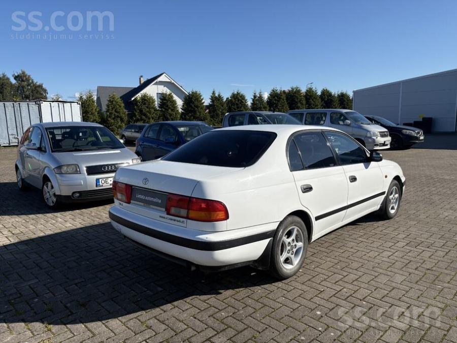 Balts Toyota Carina 1997 Ventspils, ar dzinēja tilpumu 1.60 L un nobraukumu 103 tūkst. km par 4500 €, foto 5 vietnē AUTOMOTO.COM.LV
