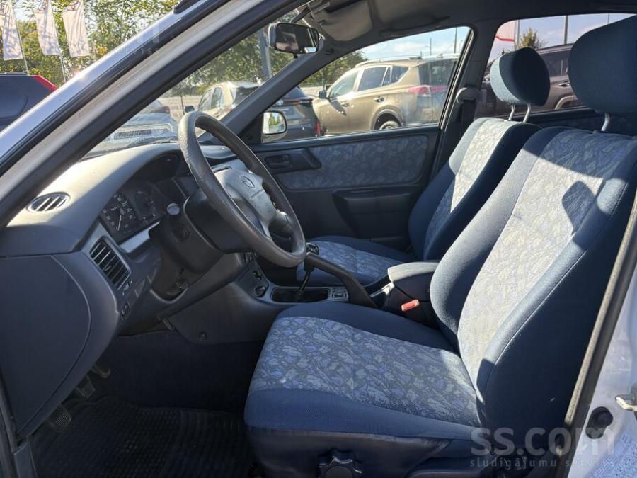 Balts Toyota Carina 1997 Ventspils, ar dzinēja tilpumu 1.60 L un nobraukumu 103 tūkst. km par 4500 €, foto 6 vietnē AUTOMOTO.COM.LV