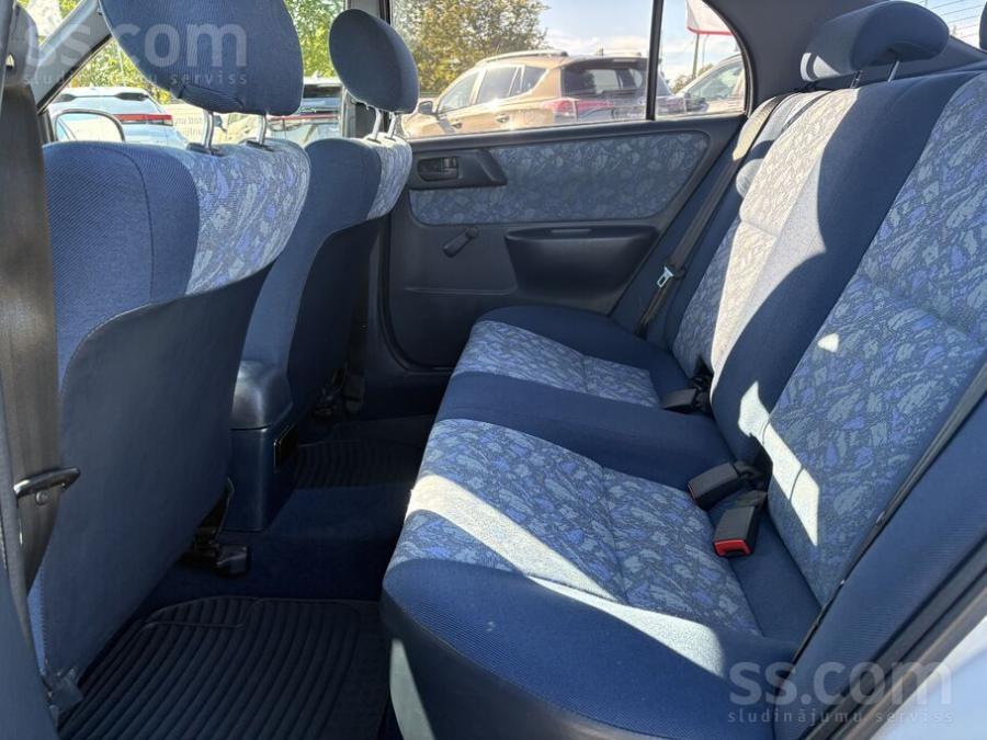 Balts Toyota Carina 1997 Ventspils, ar dzinēja tilpumu 1.60 L un nobraukumu 103 tūkst. km par 4500 €, foto 7 vietnē AUTOMOTO.COM.LV
