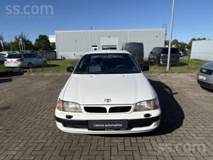 Balts Toyota Carina 1997 Ventspils, ar dzinēja tilpumu 1.60 L un nobraukumu 103 tūkst. km par 4500 €, foto 16 vietnē AUTOMOTO.COM.LV