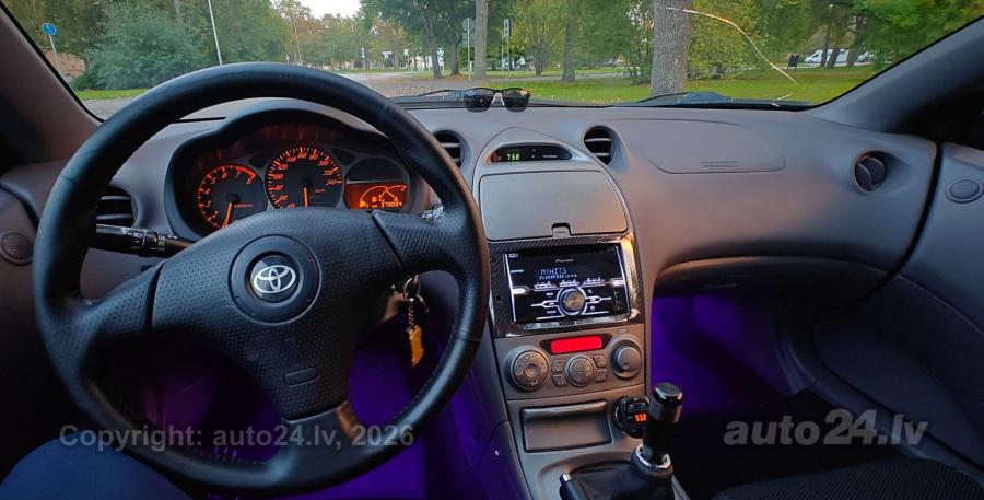 Melns Toyota Celica 2000 Pērnava, ar dzinēja tilpumu 1.80 L un nobraukumu 379 tūkst. km par 2850 €, foto 19 vietnē AUTOMOTO.COM.LV