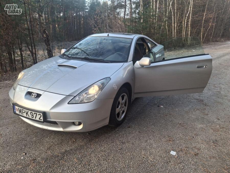 Pelēks Toyota Celica 2002 Alīta, ar dzinēja tilpumu 1.80 L un nobraukumu 294 tūkst. km par 3900 €, foto 6 vietnē AUTOMOTO.COM.LV