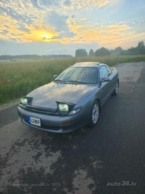 Pelēks Toyota Celica 1990 Tallina, ar dzinēja tilpumu 2.00 L un nobraukumu 331 tūkst. km par 6500 €, foto  vietnē AUTOMOTO.COM.LV
