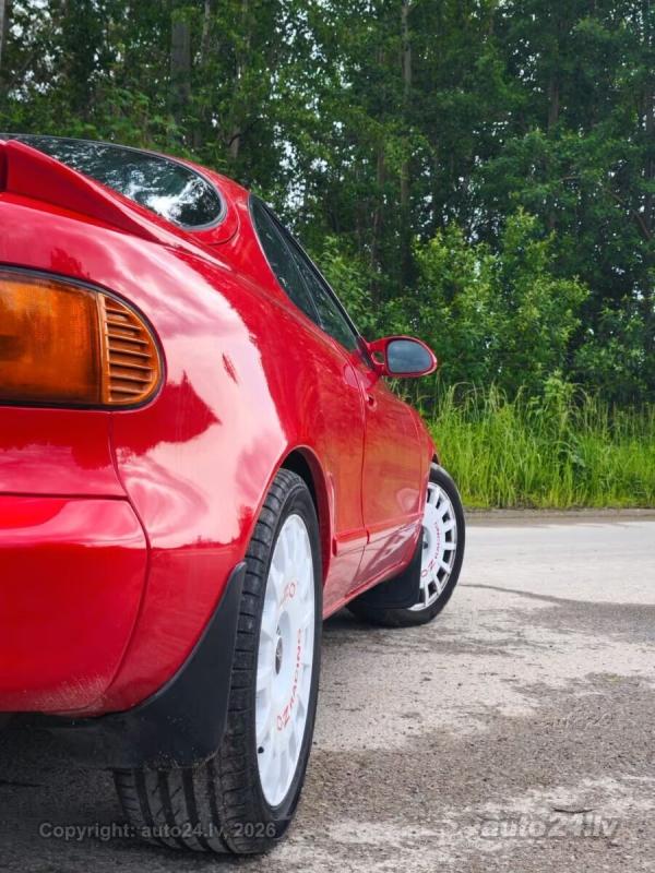 Red Toyota Celica 1990 in Tallinn, with an engine capacity of 2.20 L and mileage of 105 thousand km for 9000 €, photo 7 on AUTOMOTO.COM.LV