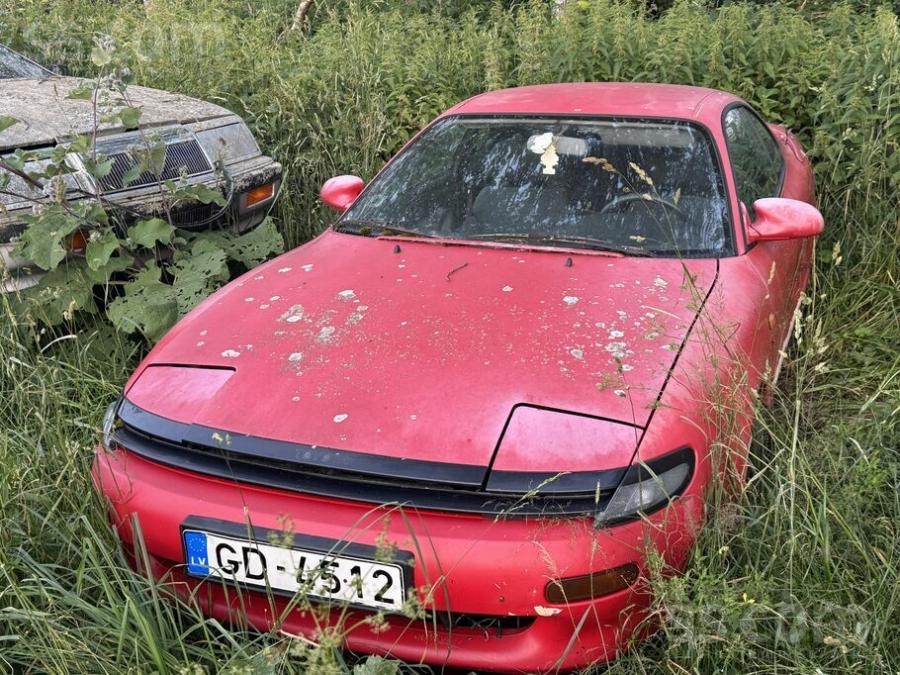 Красный Тойота Селика 1990 в Балви, объемом двигателя 2.00 л и пробегом 162 тыс. км за 850 €, фото 1 на AUTOMOTO.COM.LV