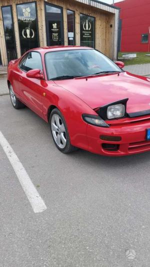 Sarkans Toyota Celica 1993 Klaipėda, ar dzinēja tilpumu 2.00 L un nobraukumu 261 tūkst. km par 4500 €, foto 3 vietnē AUTOMOTO.COM.LV