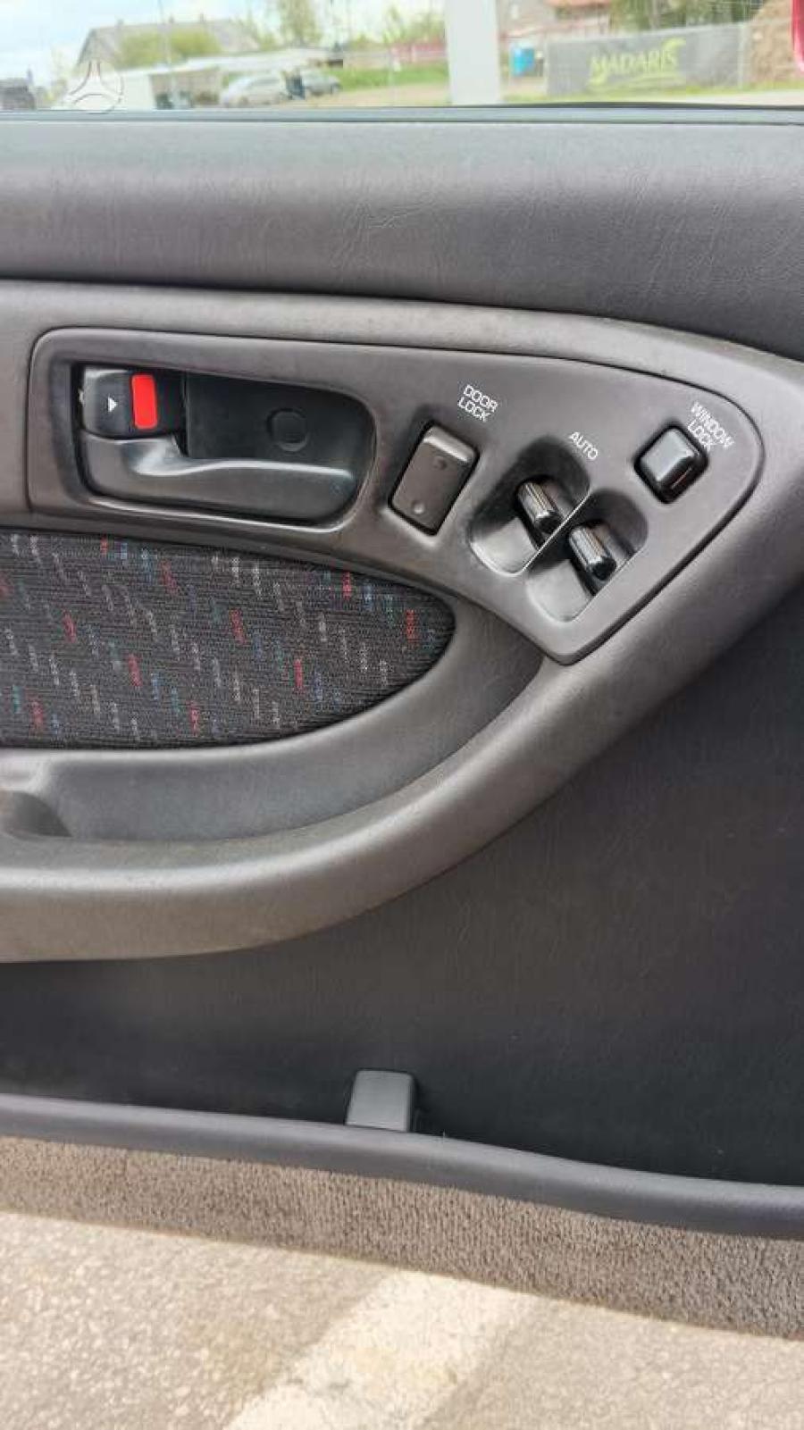 Sarkans Toyota Celica 1993 Klaipėda, ar dzinēja tilpumu 2.00 L un nobraukumu 261 tūkst. km par 4500 €, foto 11 vietnē AUTOMOTO.COM.LV
