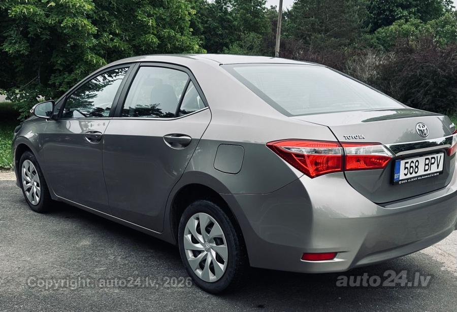 Beige Toyota Corolla 2016 in Tallinn, with an engine capacity of 1.60 L and mileage of 158 thousand km for 9900 €, photo 1 on AUTOMOTO.COM.LV