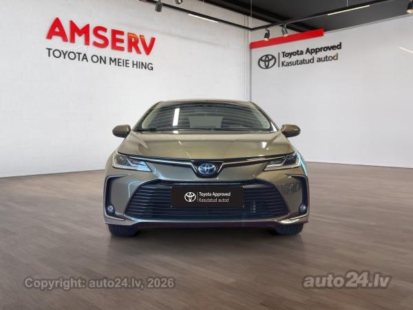 Beige Toyota Corolla 2019 in Tartu, with an engine capacity of 1.80 L and mileage of 129 thousand km for 16990 €, photo 6 on AUTOMOTO.COM.LV