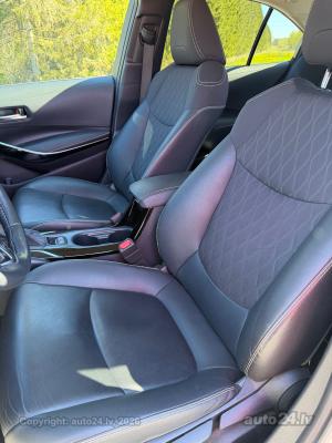Smilšu krāsa Toyota Corolla 2020 Tallina, ar dzinēja tilpumu 1.80 L un nobraukumu 95 tūkst. km par 17500 €, foto 7 vietnē AUTOMOTO.COM.LV
