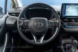 Smilšu krāsa Toyota Corolla 2020 Tallina, ar dzinēja tilpumu 1.60 L un nobraukumu 72 tūkst. km par 17750 €, foto 10 vietnē AUTOMOTO.COM.LV