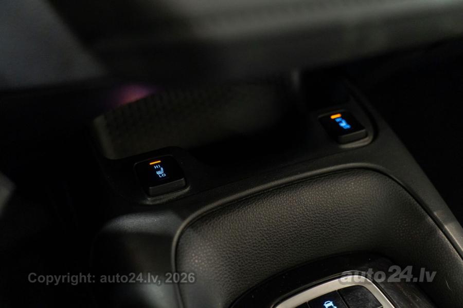 Smilšu krāsa Toyota Corolla 2020 Tallina, ar dzinēja tilpumu 1.60 L un nobraukumu 72 tūkst. km par 17750 €, foto 14 vietnē AUTOMOTO.COM.LV