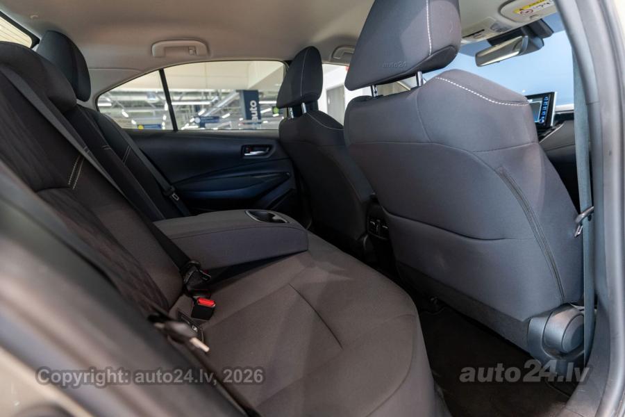 Smilšu krāsa Toyota Corolla 2020 Tallina, ar dzinēja tilpumu 1.60 L un nobraukumu 72 tūkst. km par 17750 €, foto 18 vietnē AUTOMOTO.COM.LV