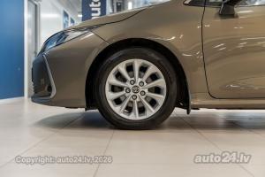 Smilšu krāsa Toyota Corolla 2020 Tallina, ar dzinēja tilpumu 1.60 L un nobraukumu 72 tūkst. km par 17750 €, foto 21 vietnē AUTOMOTO.COM.LV