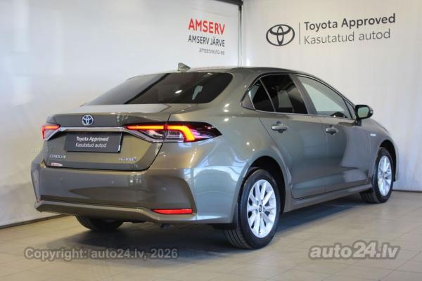 Smilšu krāsa Toyota Corolla 2021 Tallina, ar dzinēja tilpumu 1.80 L un nobraukumu 46 tūkst. km par 18990 €, foto 2 vietnē AUTOMOTO.COM.LV