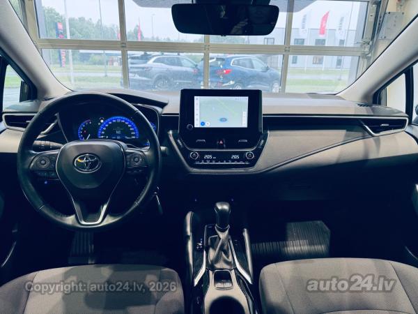 Smilšu krāsa Toyota Corolla 2022 Pērnava, ar dzinēja tilpumu 1.50 L un nobraukumu 42 tūkst. km par 18400 €, foto 5 vietnē AUTOMOTO.COM.LV
