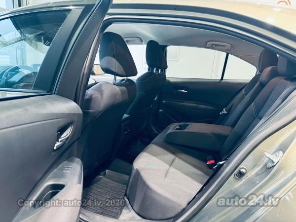 Smilšu krāsa Toyota Corolla 2022 Pērnava, ar dzinēja tilpumu 1.50 L un nobraukumu 42 tūkst. km par 18400 €, foto 7 vietnē AUTOMOTO.COM.LV