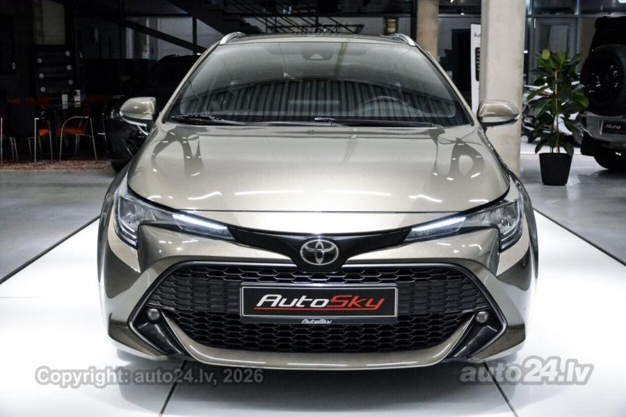 Smilšu krāsa Toyota Corolla 2019 Tallina, ar dzinēja tilpumu 1.20 L un nobraukumu 112 tūkst. km par 14850 €, foto 2 vietnē AUTOMOTO.COM.LV
