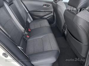 Beige Toyota Corolla 2021 in Tallinn, with an engine capacity of 1.80 L and mileage of 145 thousand km for 18290 €, photo 11 on AUTOMOTO.COM.LV