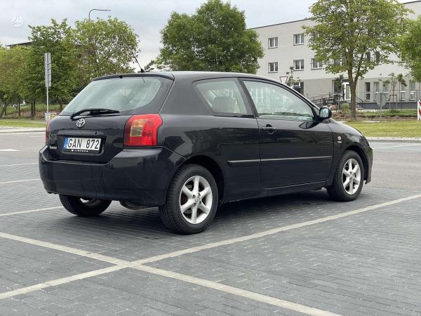 Черный Тойота Королла 2003 в Каунас, объемом двигателя 1.60 л и пробегом 284 тыс. км за 650 €, фото 5 на AUTOMOTO.COM.LV