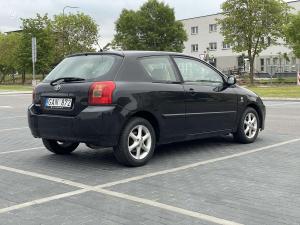 Black Toyota Corolla 2003 in Kaunas, with an engine capacity of 1.60 L and mileage of 284 thousand km for 650 €, photo 6 on AUTOMOTO.COM.LV