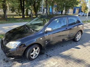 Black Toyota Corolla 2003 in Kaunas, with an engine capacity of 1.90 L and mileage of 347 thousand km for 410 €, photo 3 on AUTOMOTO.COM.LV
