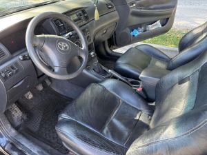 Black Toyota Corolla 2003 in Kaunas, with an engine capacity of 1.90 L and mileage of 347 thousand km for 410 €, photo 7 on AUTOMOTO.COM.LV
