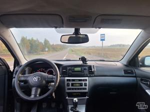 Черный Тойота Королла 2005 в Тельшяй, объемом двигателя 2.00 л и пробегом 329 тыс. км за 1600 €, фото 12 на AUTOMOTO.COM.LV