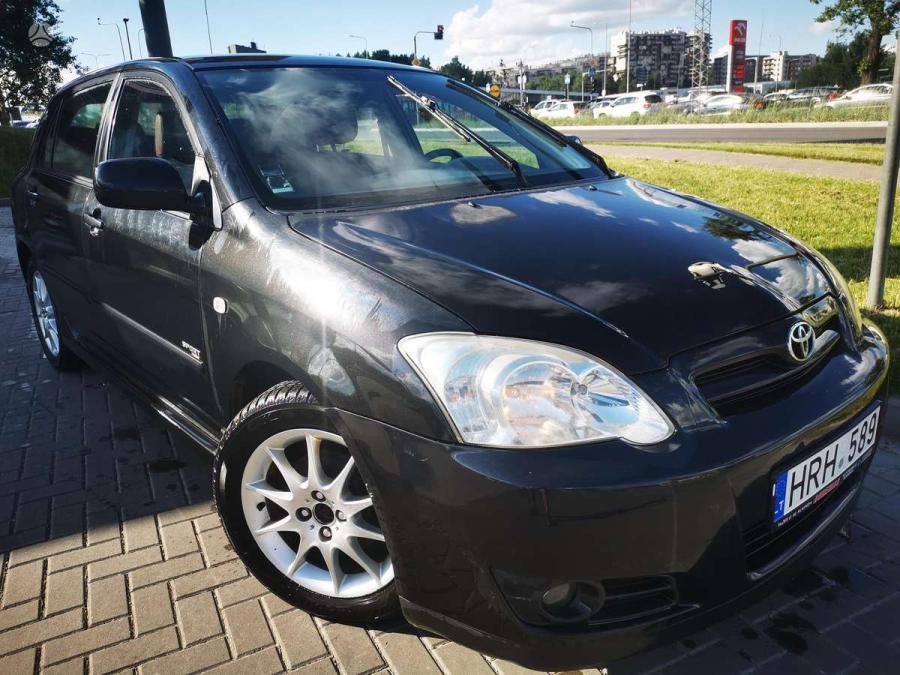 Melns Toyota Corolla 2006 Viļņa, ar dzinēja tilpumu 2.00 L un nobraukumu 308 tūkst. km par 1600 €, foto 16 vietnē AUTOMOTO.COM.LV